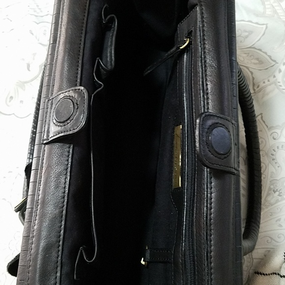 Kenneth Cole | Bags | Kenneth Cole Leather Bag | Poshmark